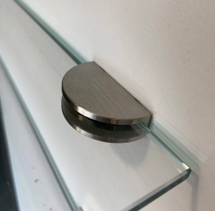 D-Shaped Shelf Support