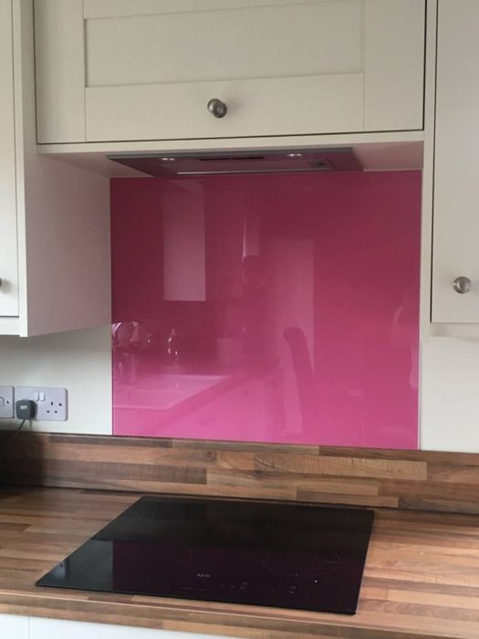 Coloured Glass Splashbacks for Kitchen and Bathroom